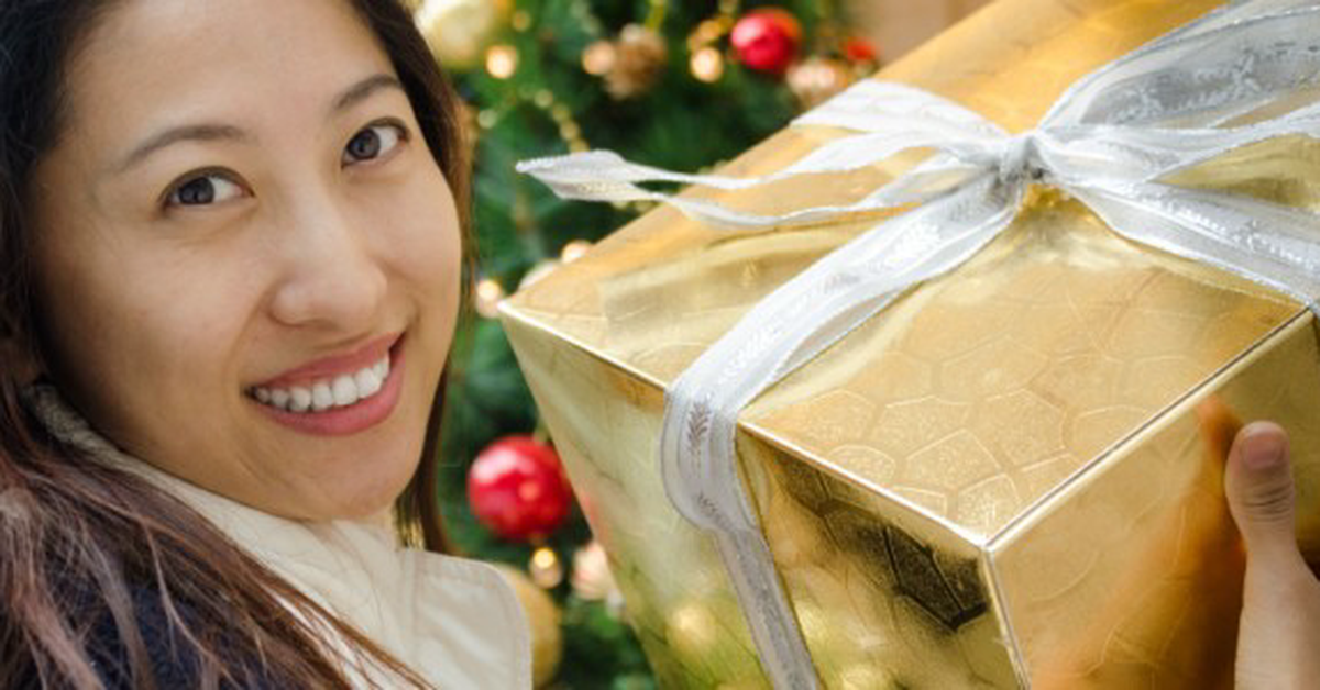 5 Ide Kado Natal Unik untuk Rekan Kerja